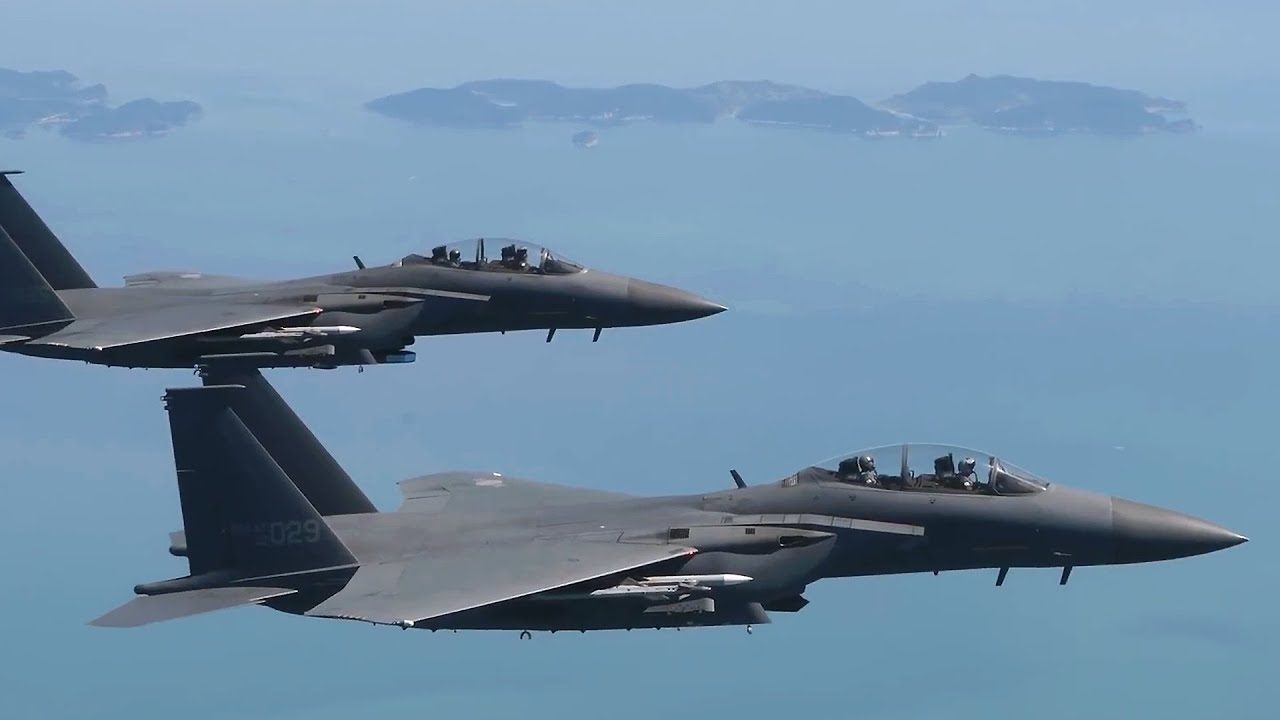f15k전투기 비행영상 모음.(대한민국공군 f-15k slam eagle) - YouTube