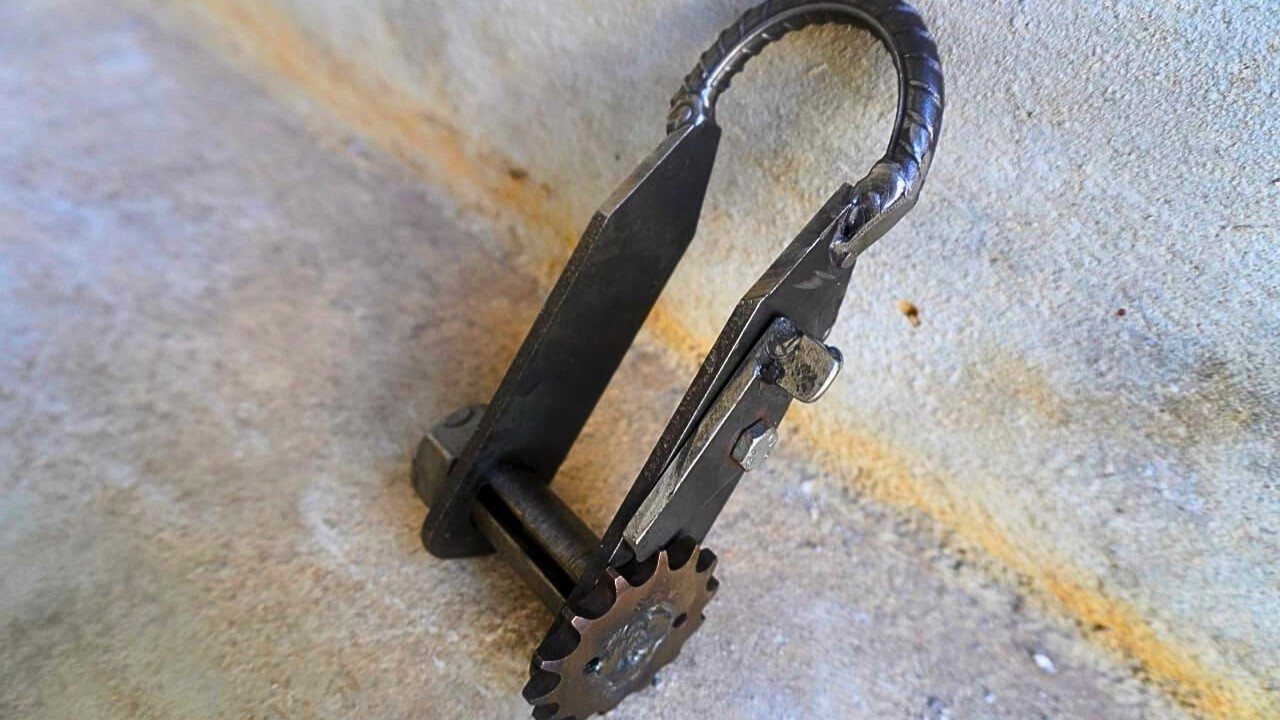 How to Make Your Own DIY Ratchet Straps at Home! - YouTube