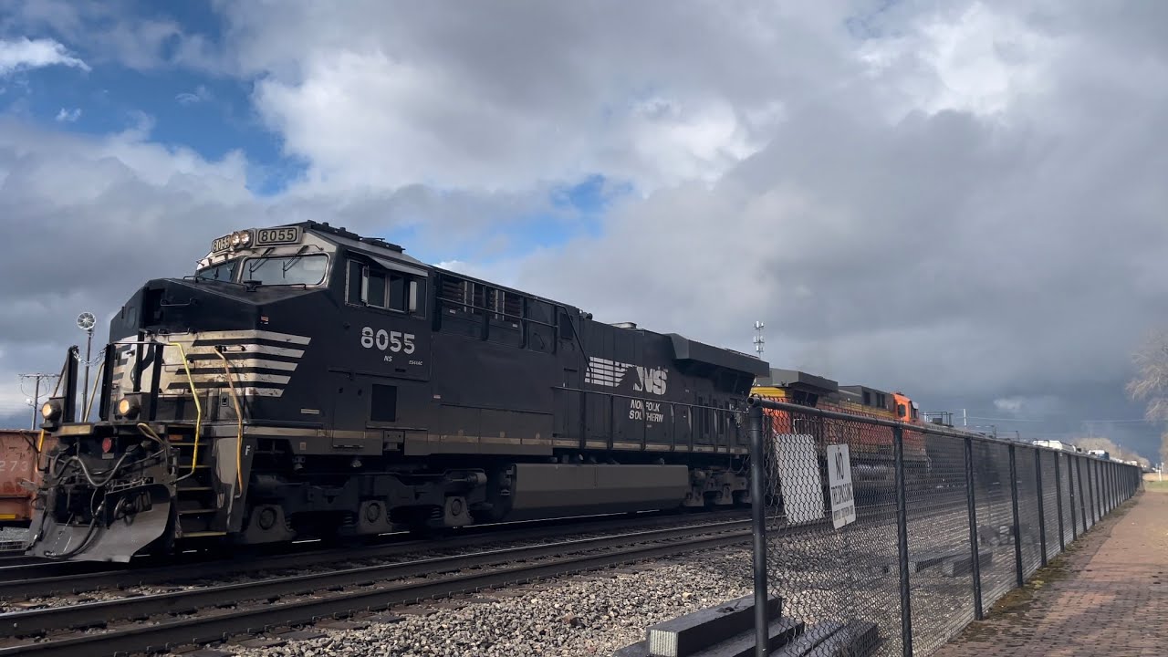 NS 17N passes La Porte - YouTube
