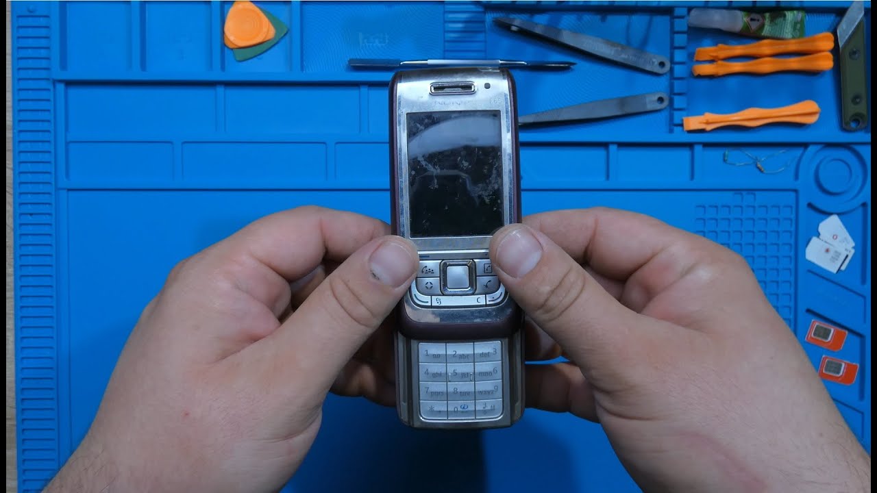Nokia E65 inside clean - YouTube