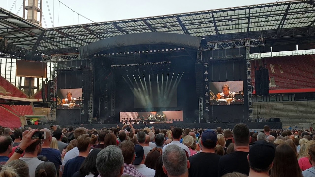 NICHOLAS COLLINS - DRUM SOLO - Phil Collins *Still Not Dead Yet Tour ...