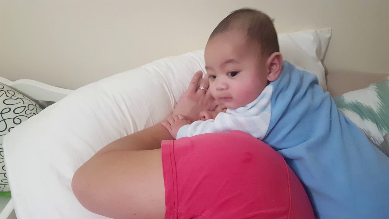 Babies waking up daddy - YouTube