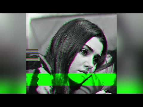 Venom Guruhi-Qiz bola
