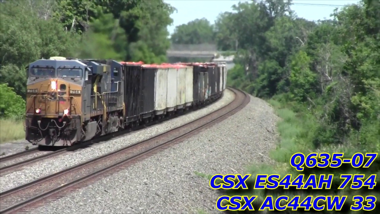 CSX Garbage Train almost hits deer - YouTube