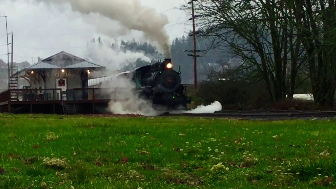 Chehalis Centralia Railroad Polar Express Departure - YouTube