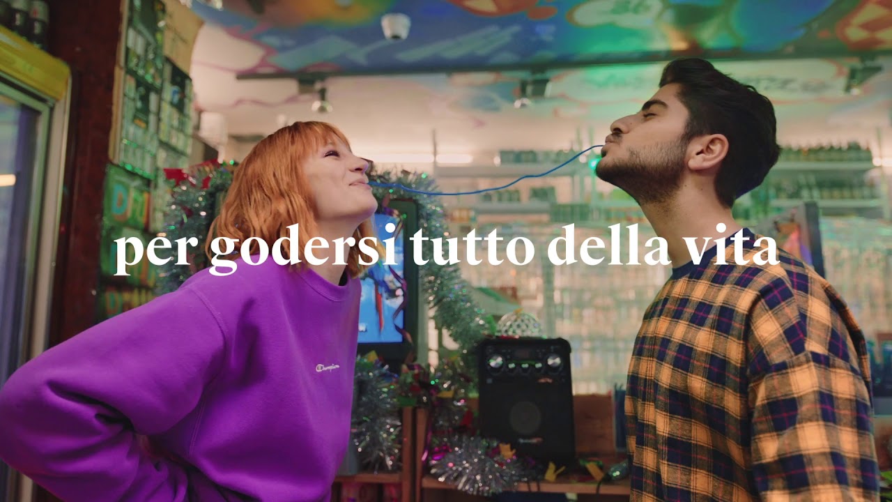 Single, Not Sorry | Single per godersi tutto della vita | Tinder - YouTube