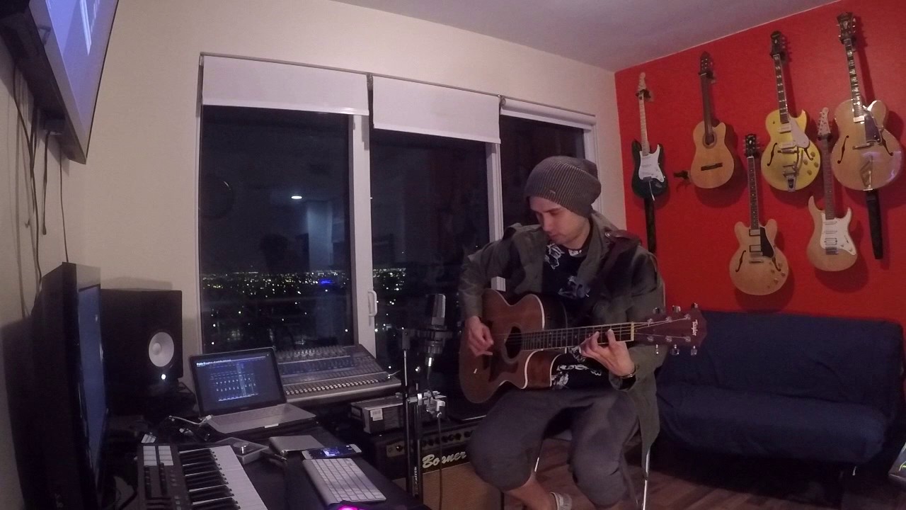 Homero Gallardo Jamming with a Taylor 414 ce - YouTube