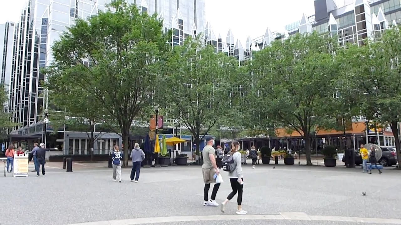 Pittsburgh, Pennsylvania - Market Square (2021) - YouTube