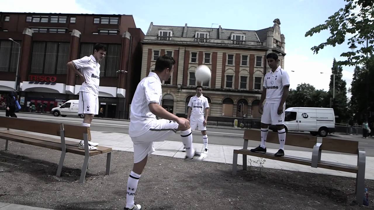 New Armour Has Arrived at White Hart Lane - YouTube