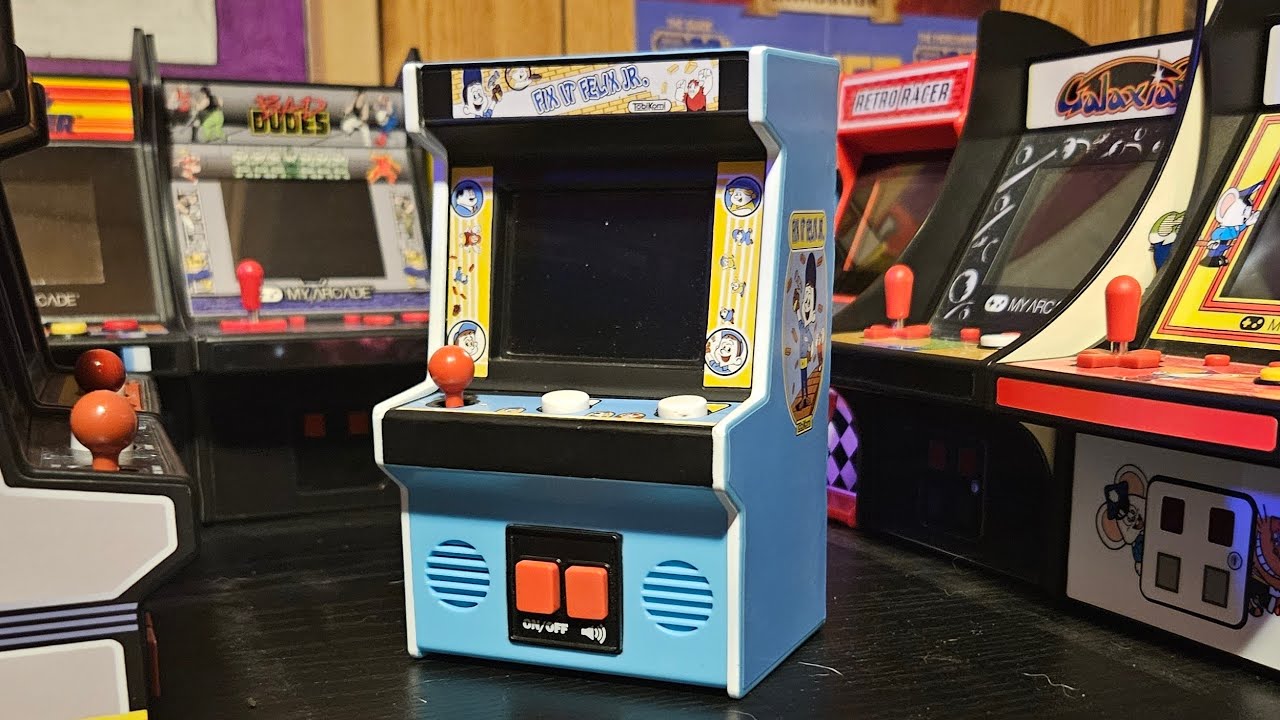 This was never a arcade game!! Fix It Felix Jr. Basic Fun! - YouTube