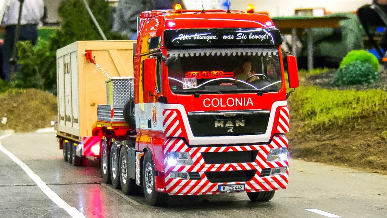 RC MODELL LKW INTERMODELLBAU DORTMUND MESSE, FERNGESTEUERTE BAGGER, RC ...