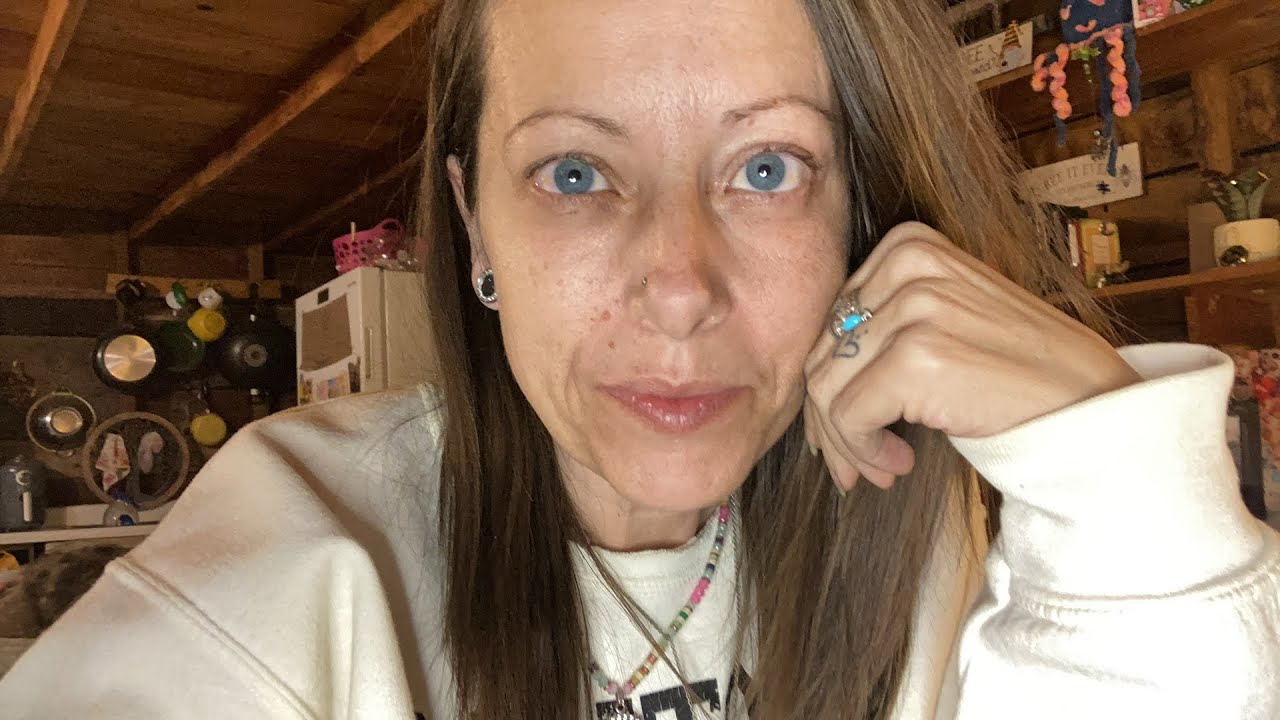 I’m here for Angie lol 😂 - YouTube