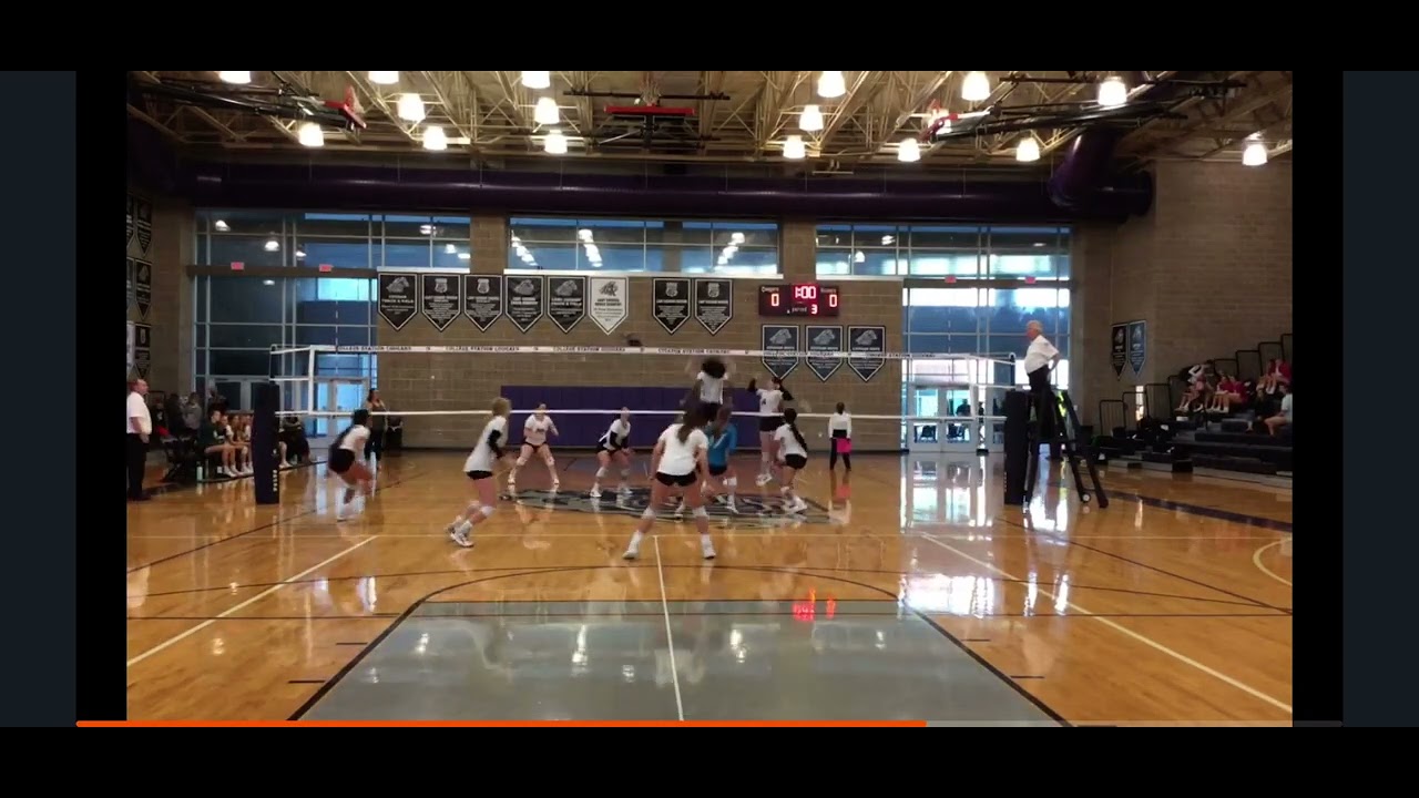 E’Mauri Smith #12 (Brenham Vs. College Station) Middle Attack - YouTube