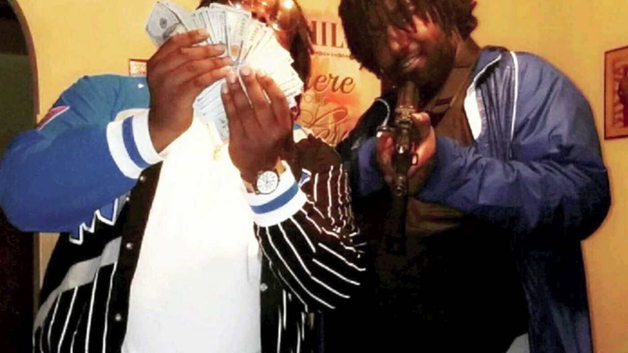 10TIMES x JIGG "PLAY WITCHO B**CH" OFFICIAL AUDIO - YouTube