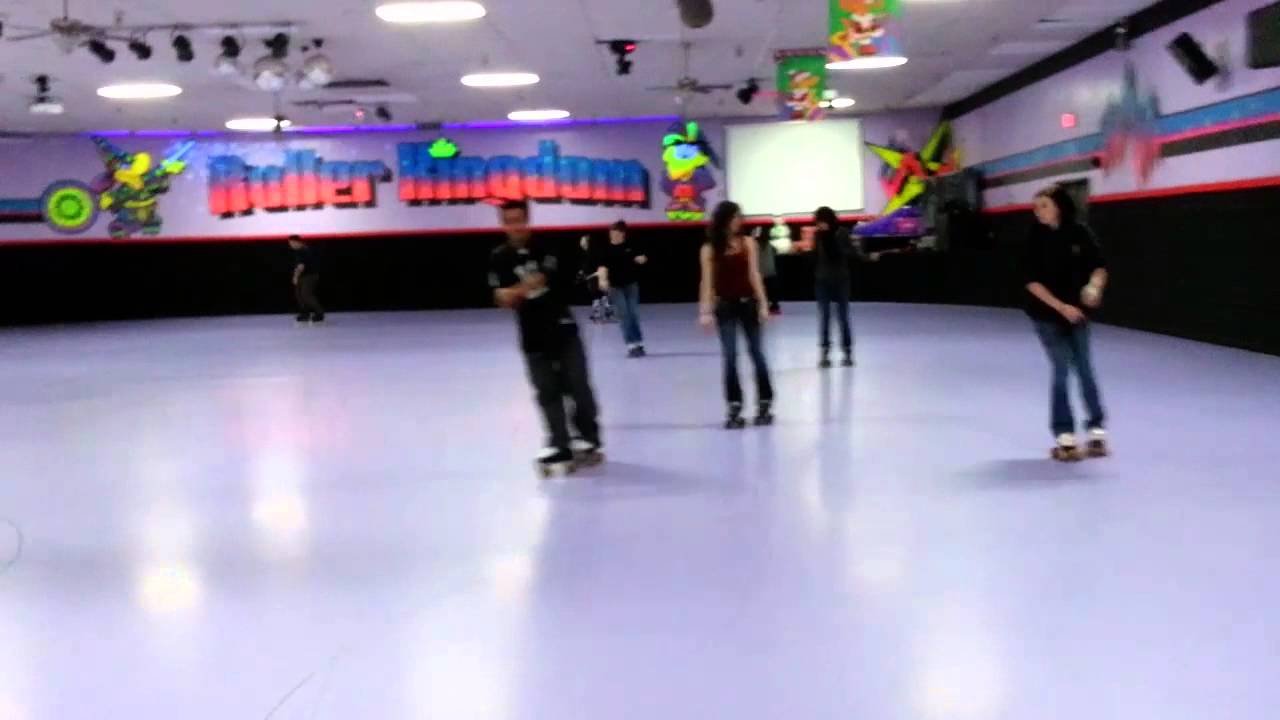 Roller Kingdom Skate Group - YouTube