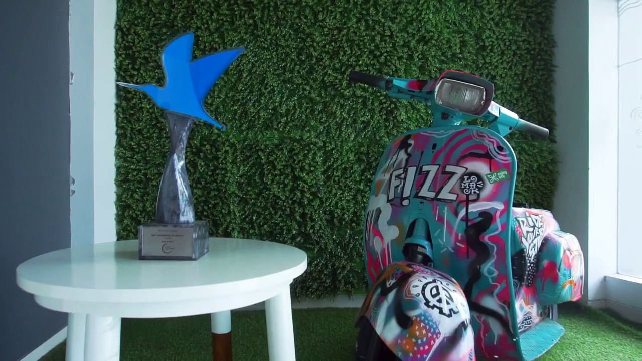 Discover Fizz Hotel Lombok Room - YouTube