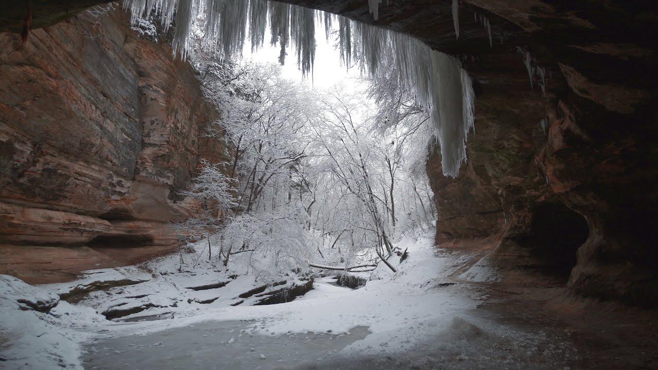 Winter at Starved Rock Lodge - Starved Rock State Park - YouTube
