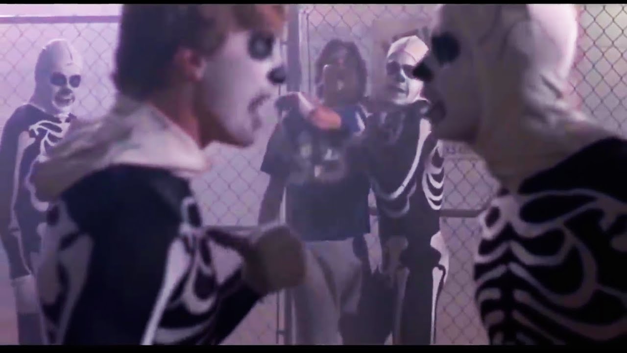 The Karate Kid- (Halloween Chase n Fight Scene)- 1984 HD - YouTube