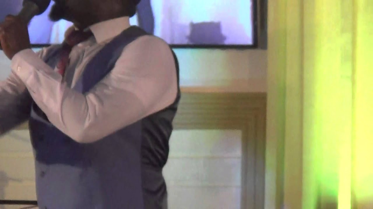 Pastor Nana Yaw Boakye feat. Cwesi Oteng @ new wine concert 2015 - YouTube
