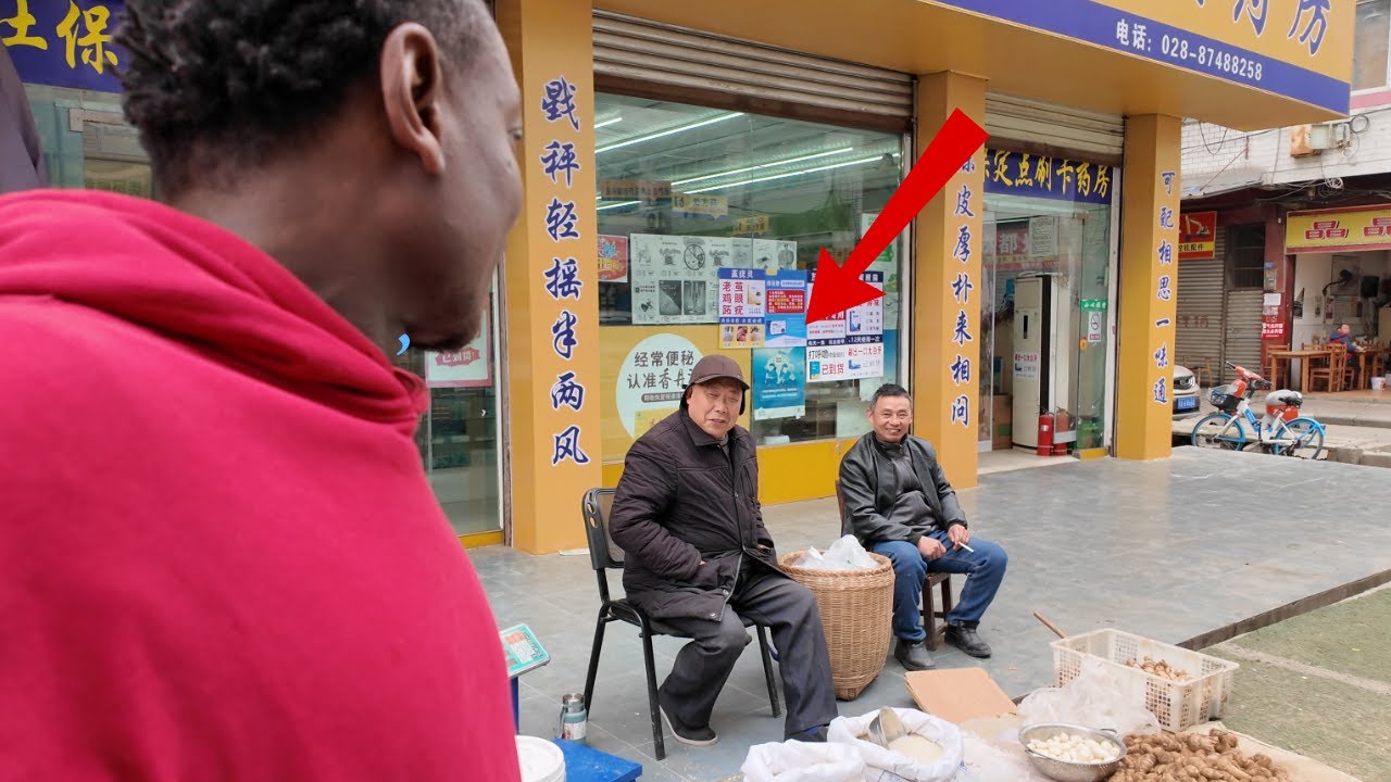 Chinese locals gossip about me in a local market in china not knowing i ...