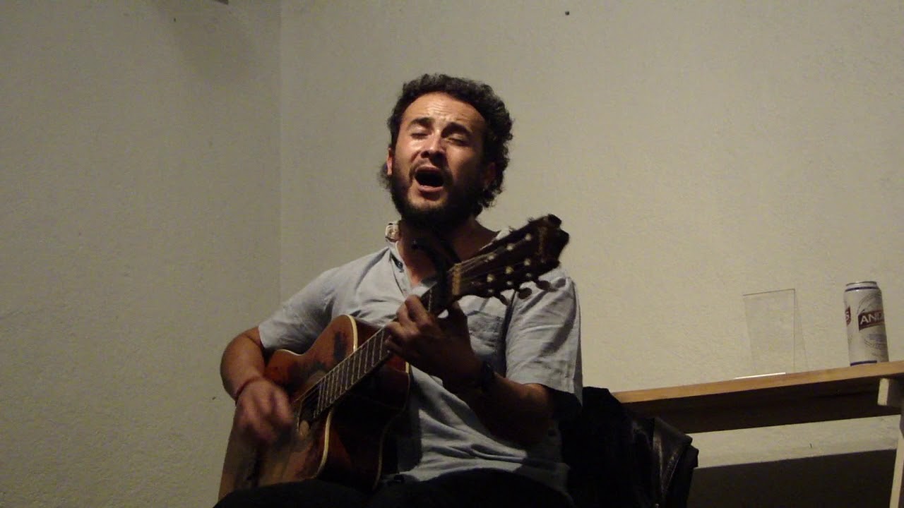 Angelo Escobar - Como palabra al viento - YouTube