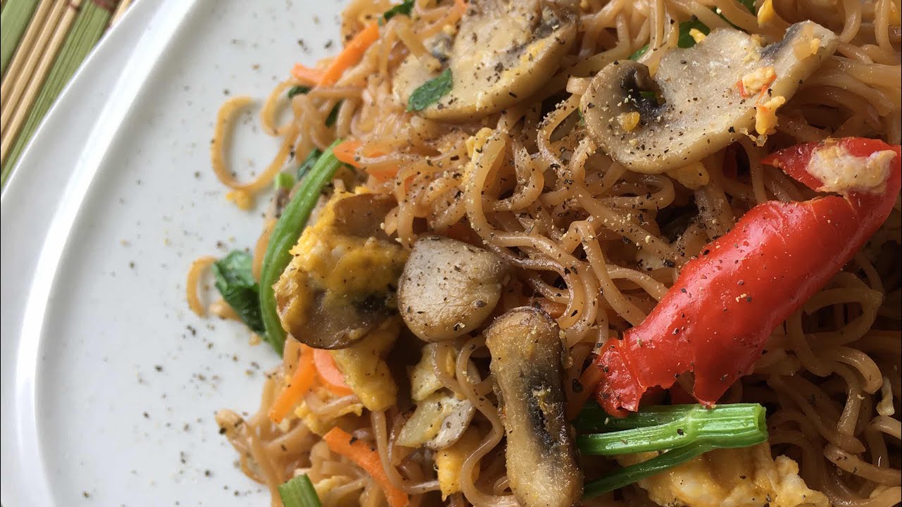 Pad Thai Thai - Stir Fried Instant Noodle - Pad Mama - Thai Food - ผัด ...