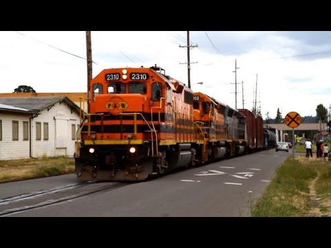 PNWR 2310 NB on Front Street Salem, Oregon 7-20-11 - YouTube