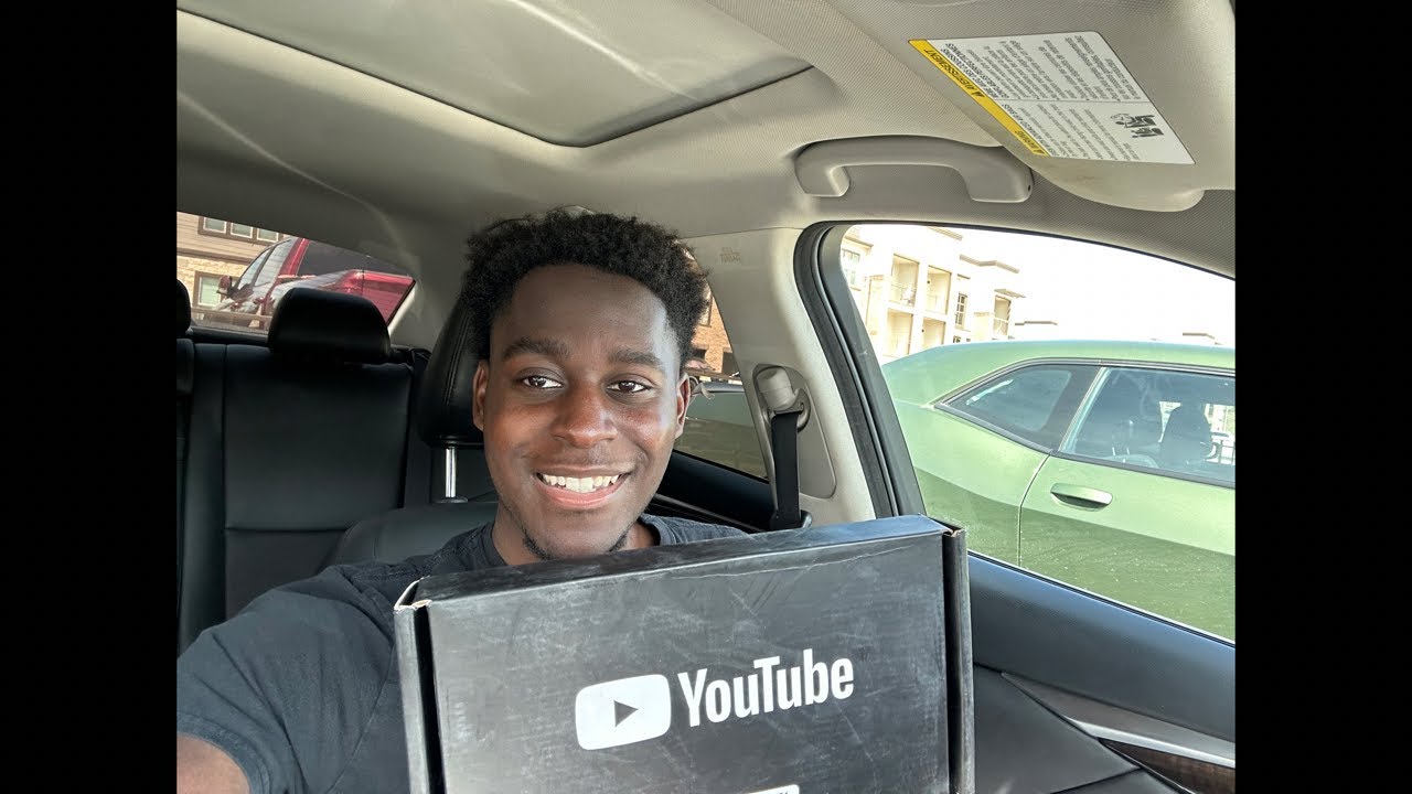 100K Live Unboxing - YouTube