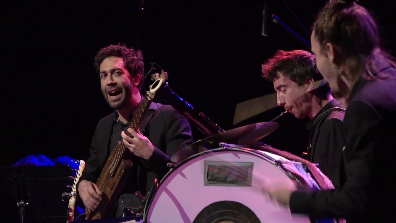 Maurice K - Bucimis - Le Chant des Balkans - YouTube