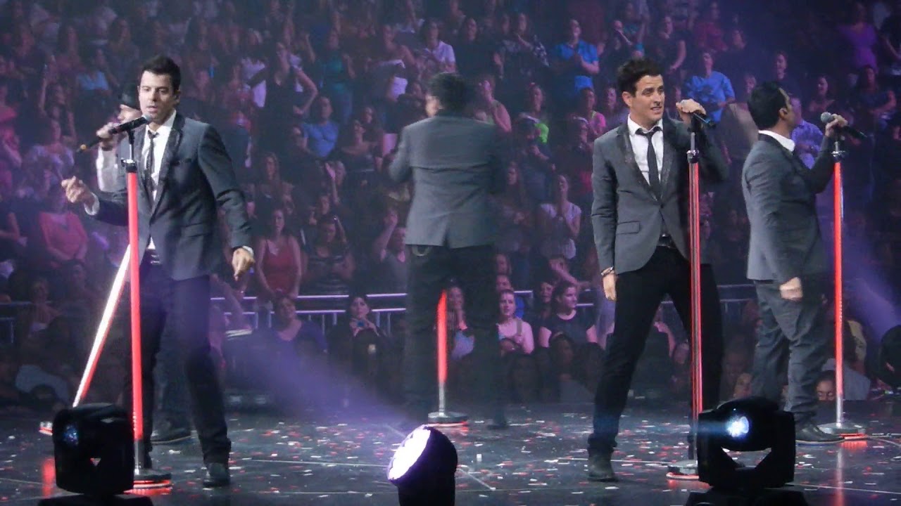 NKOTB - Remix - 7/25/13 - Manchester, NH - The Package Tour - YouTube