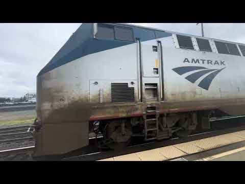Amtrak Zephyr Train #6 Arrival and Departure in Roseville CA - YouTube