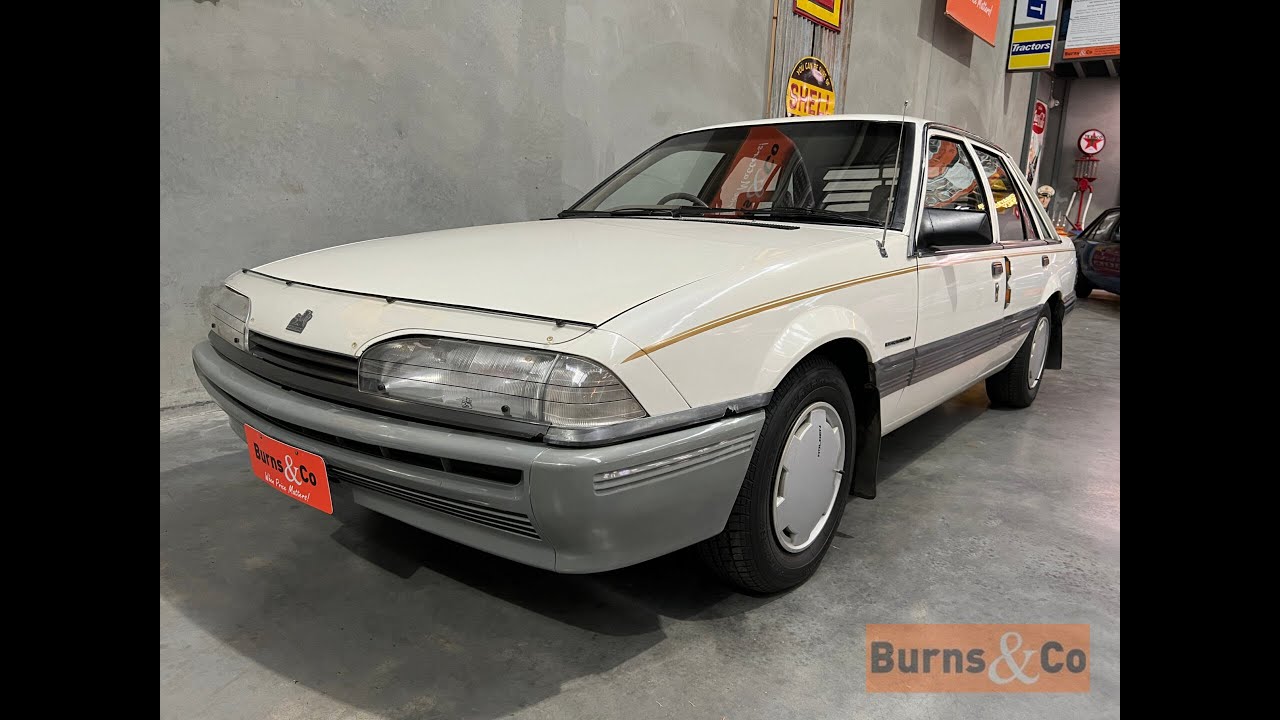 1986 Holden VL Executive - YouTube