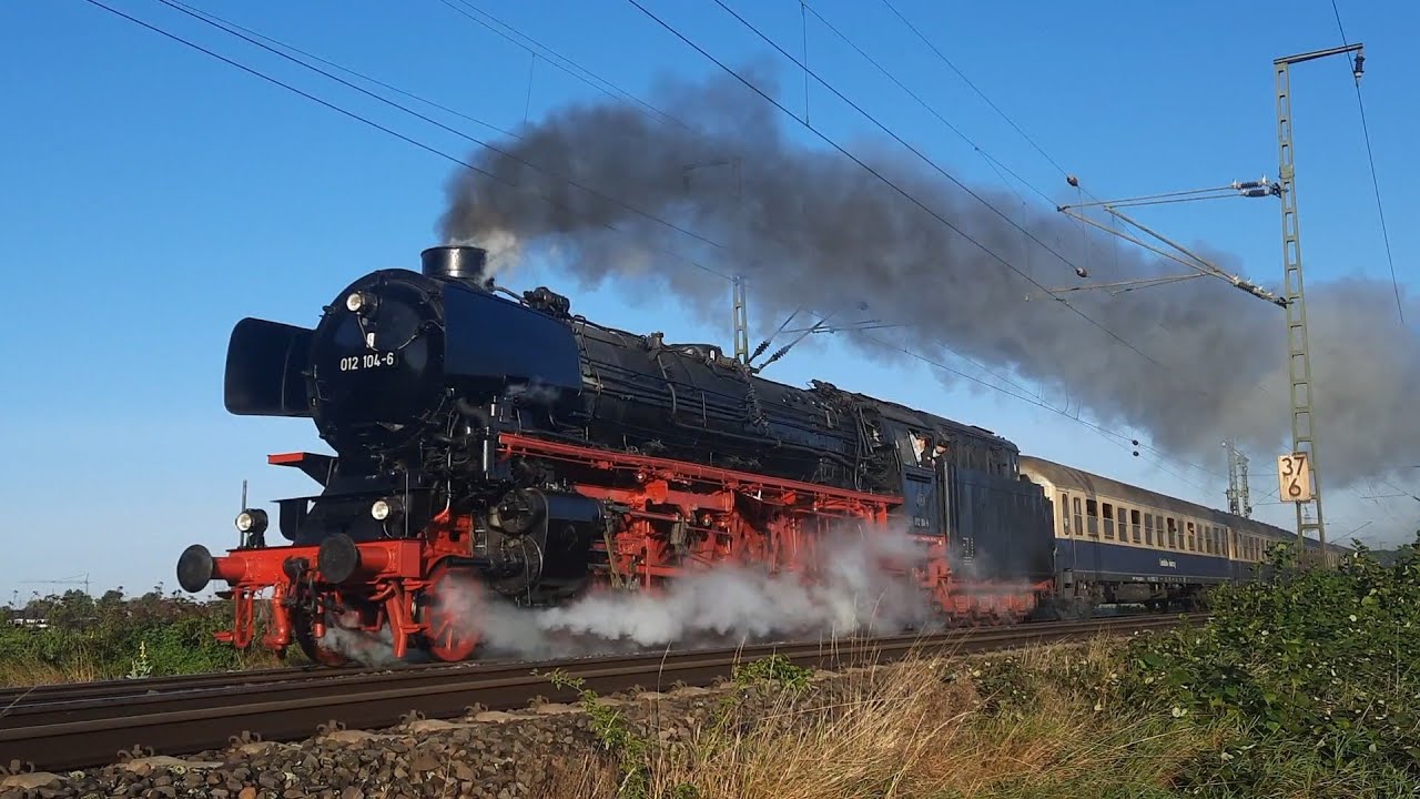 Dampflok BR 012 104-6 mit Sonderfahrt und Dampf - YouTube