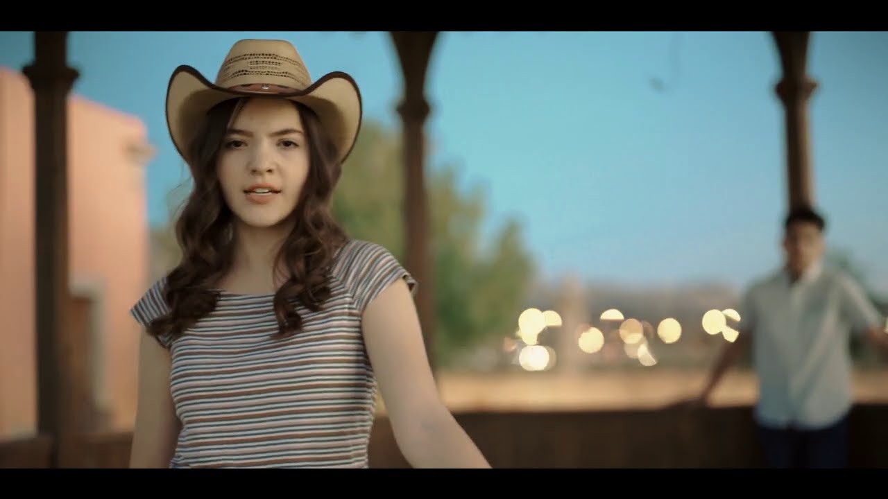 Ximena Ramos - Apégate A Vivir Sin Mi (Video Oficial) - YouTube