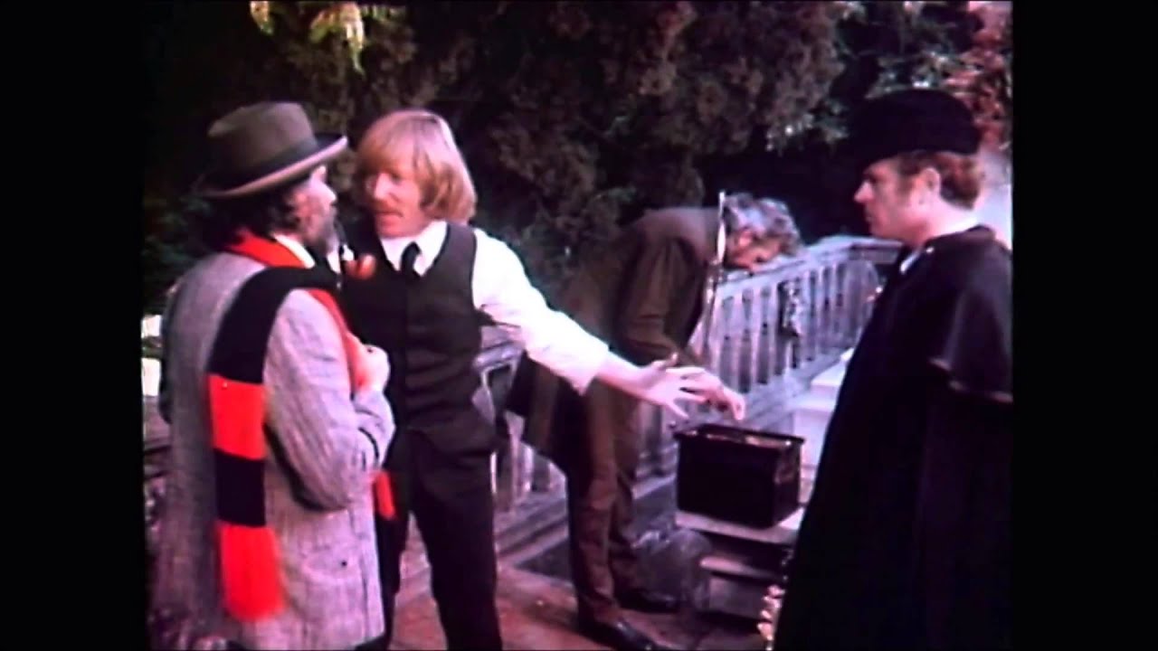 Hanging Woman, The 1973 Trailer 1080p - YouTube