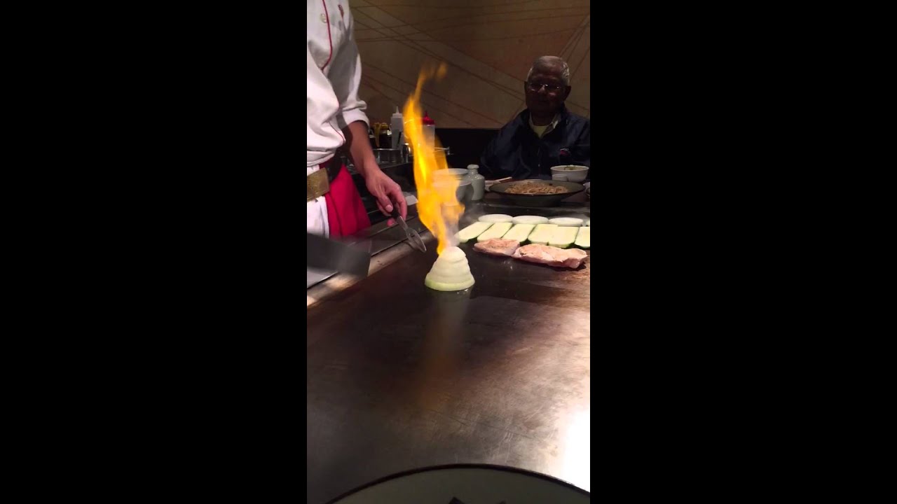 Hibachi chef demonstrates onion volcano - YouTube