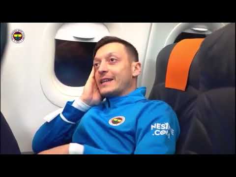 Mesut Özil' den Arda Güler'in golüne övgüler !!!