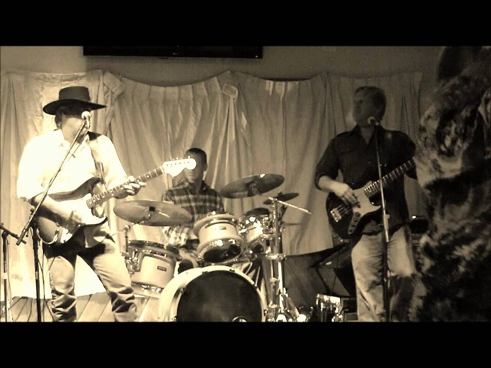 ROD GILES BAND-EMPTY ARMS - YouTube