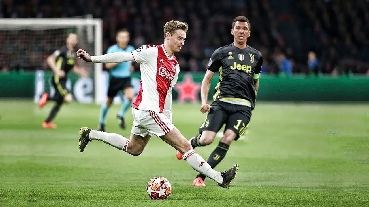 Frenkie de Jong's Signature Move - The de Jong Turn - YouTube