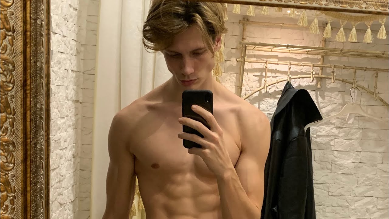 How To Get A 6 Pack During Quarantine | Austin Wayne - YouTube