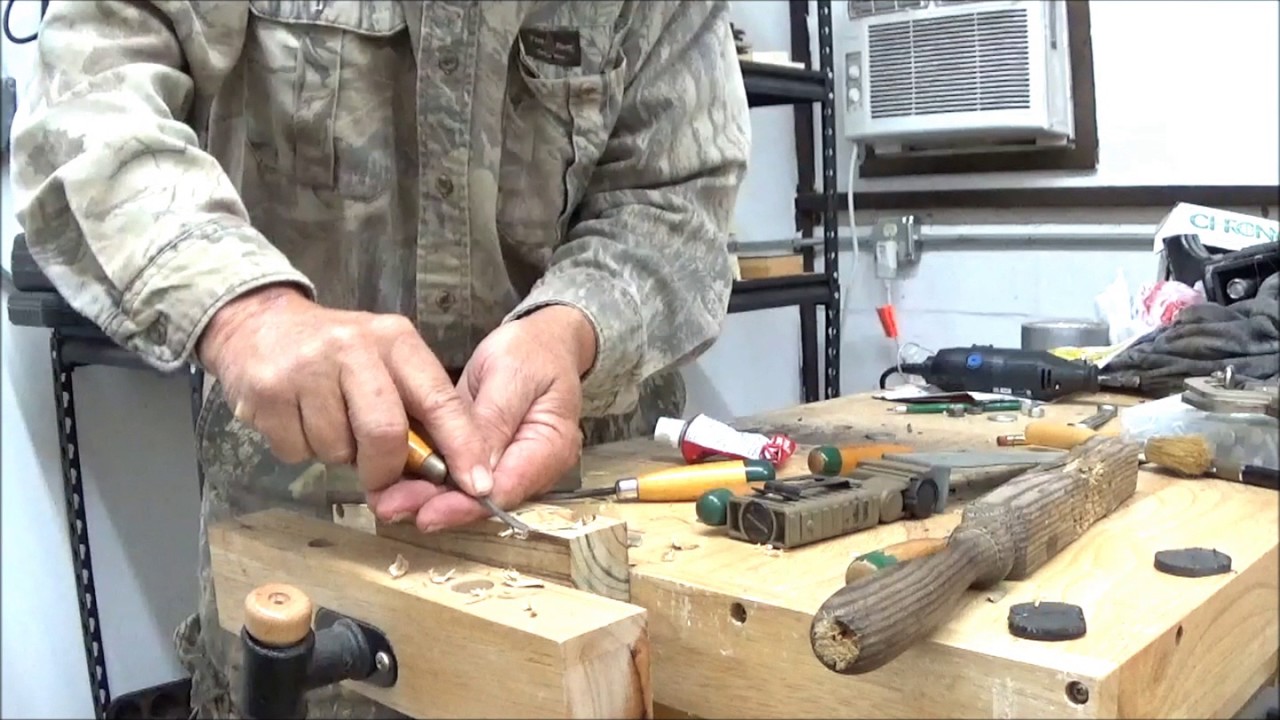 Magnet Attached Vise Blocks for Straightening Knives and Flat Tools ...