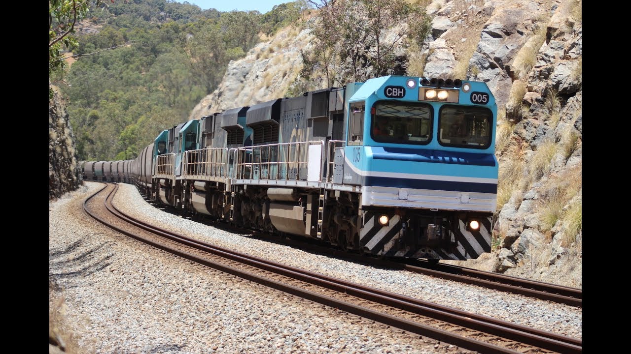 Cummins powered CBH grain trains WA! - YouTube