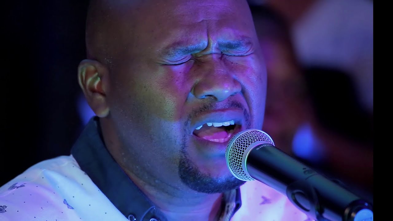 Fred kameta- Jehovah - YouTube