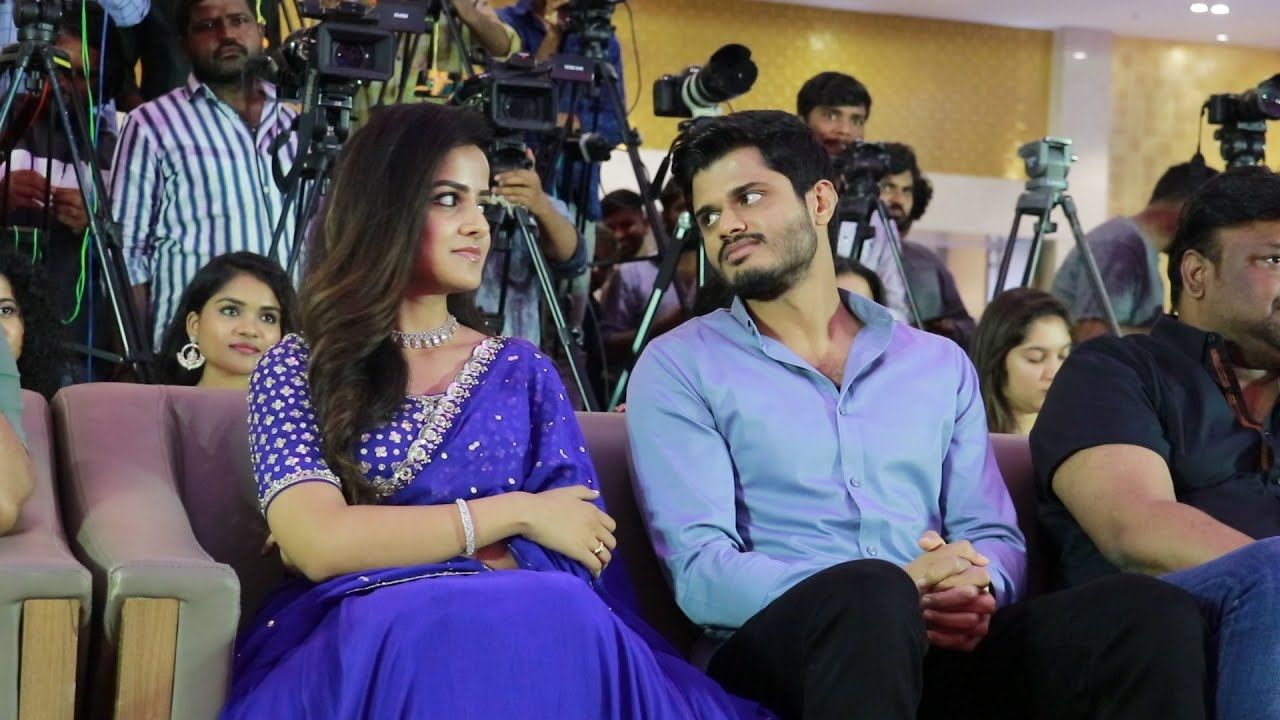 Anand Devarakonda and Vaishnavi Chaitanya Visuals | Baby Pre Release ...