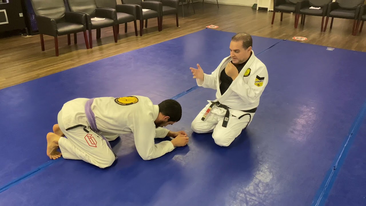 Peruvian Necktie Gi Choke Variation Chris Savarese - YouTube