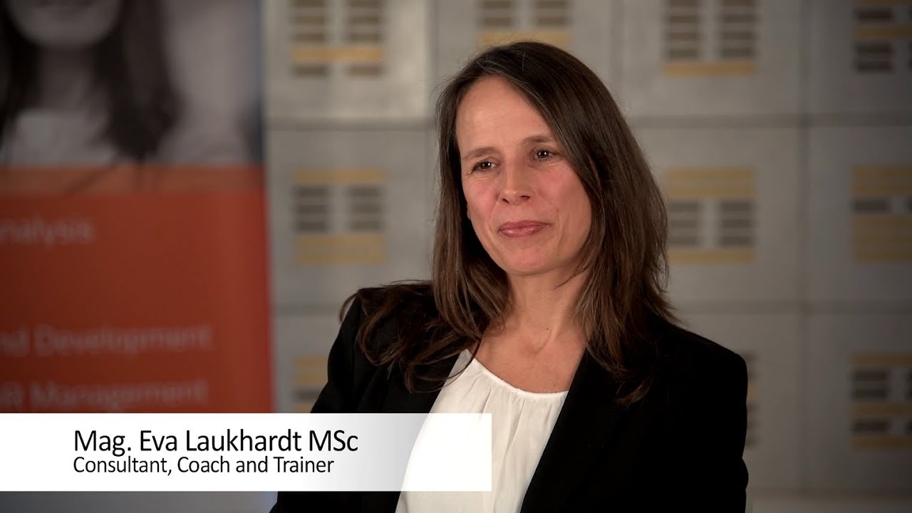 Eva Laukhardt about Coaching - YouTube