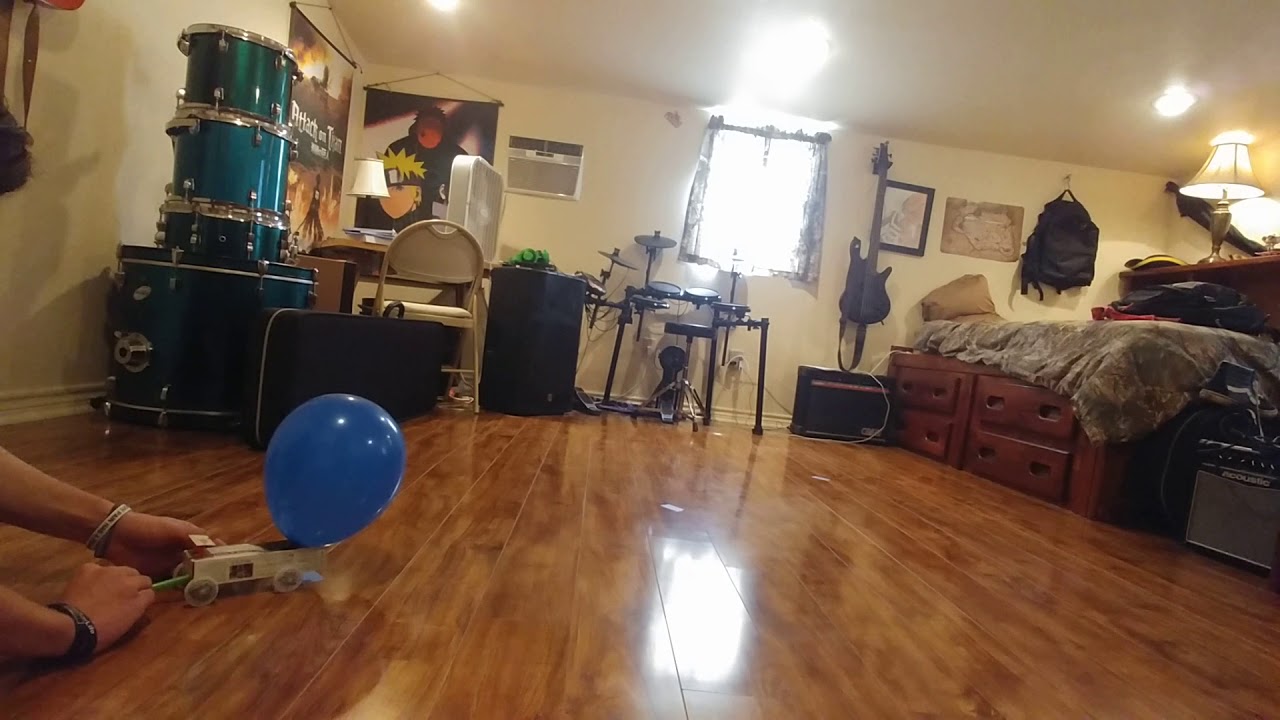 Physics balloon car project - YouTube