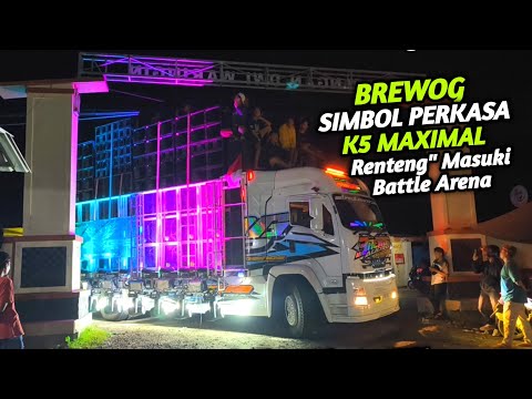 Detik detik BREWOG, SIMBOL PERKASA & K5 MAXIMAL memasuki Lapangan Sumbersewu 🔥 - YouTube