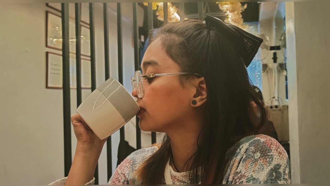 Ej Clarks - Mahal Kape Tayo | Lyric Video - YouTube