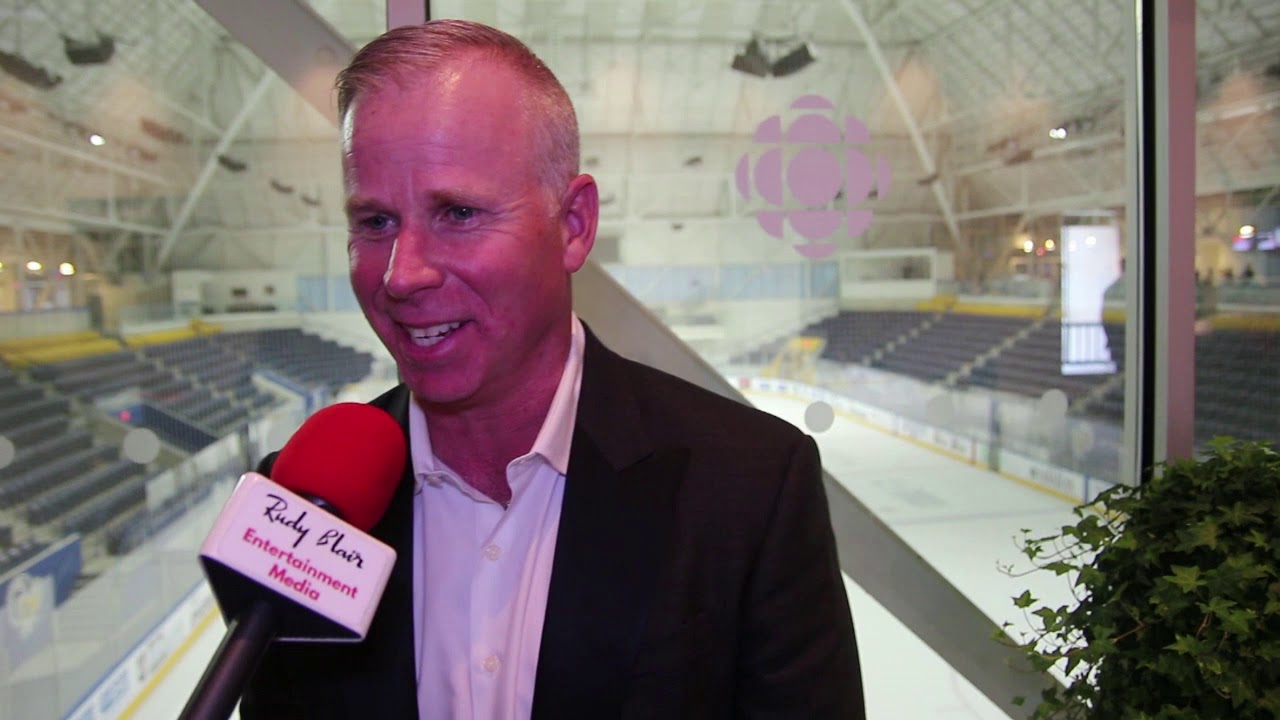 Chat w Gerry Dee on hosting Family Feud Canada on CBC - YouTube